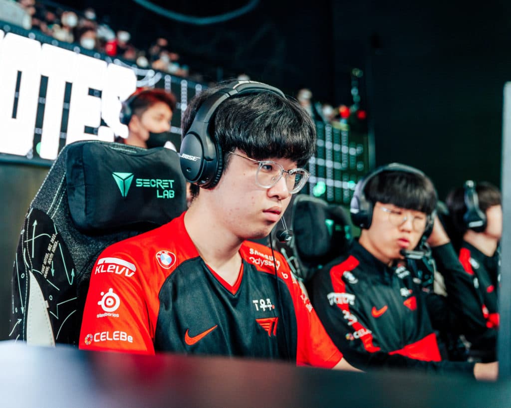 T1 Zeus: “When I was an academy player in T1, G2 was always getting in ...