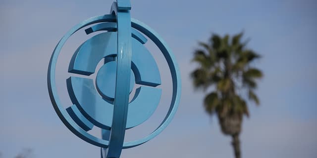 Everything you need to know about Poffins in Pokémon GO » Esports ...