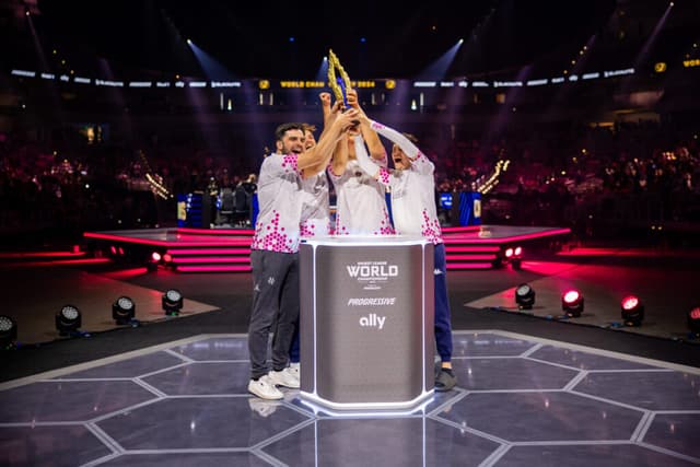 RLCS 2025 adds 1v1, Last Chance Open Qualifiers and more teams ...