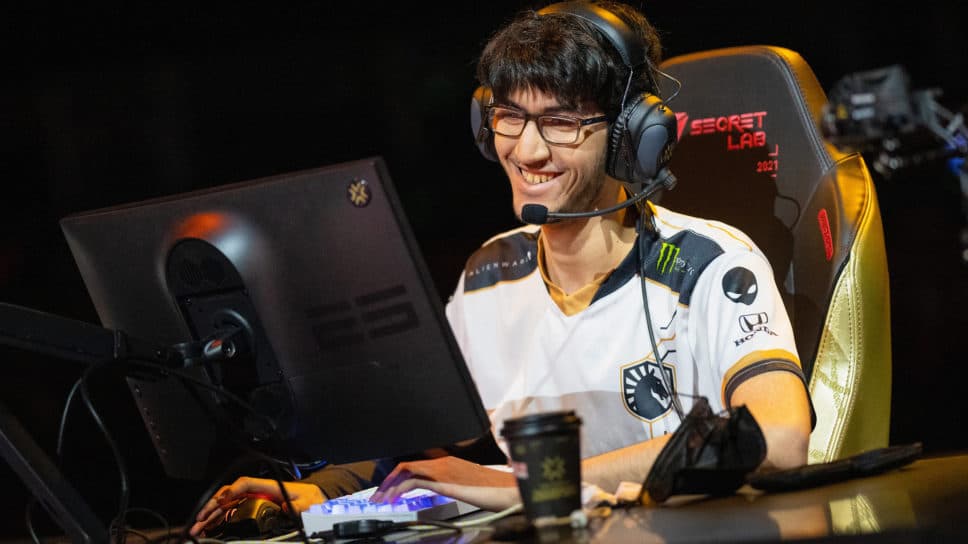 Nivera Valorant Crosshair and Video Settings | Esports.gg